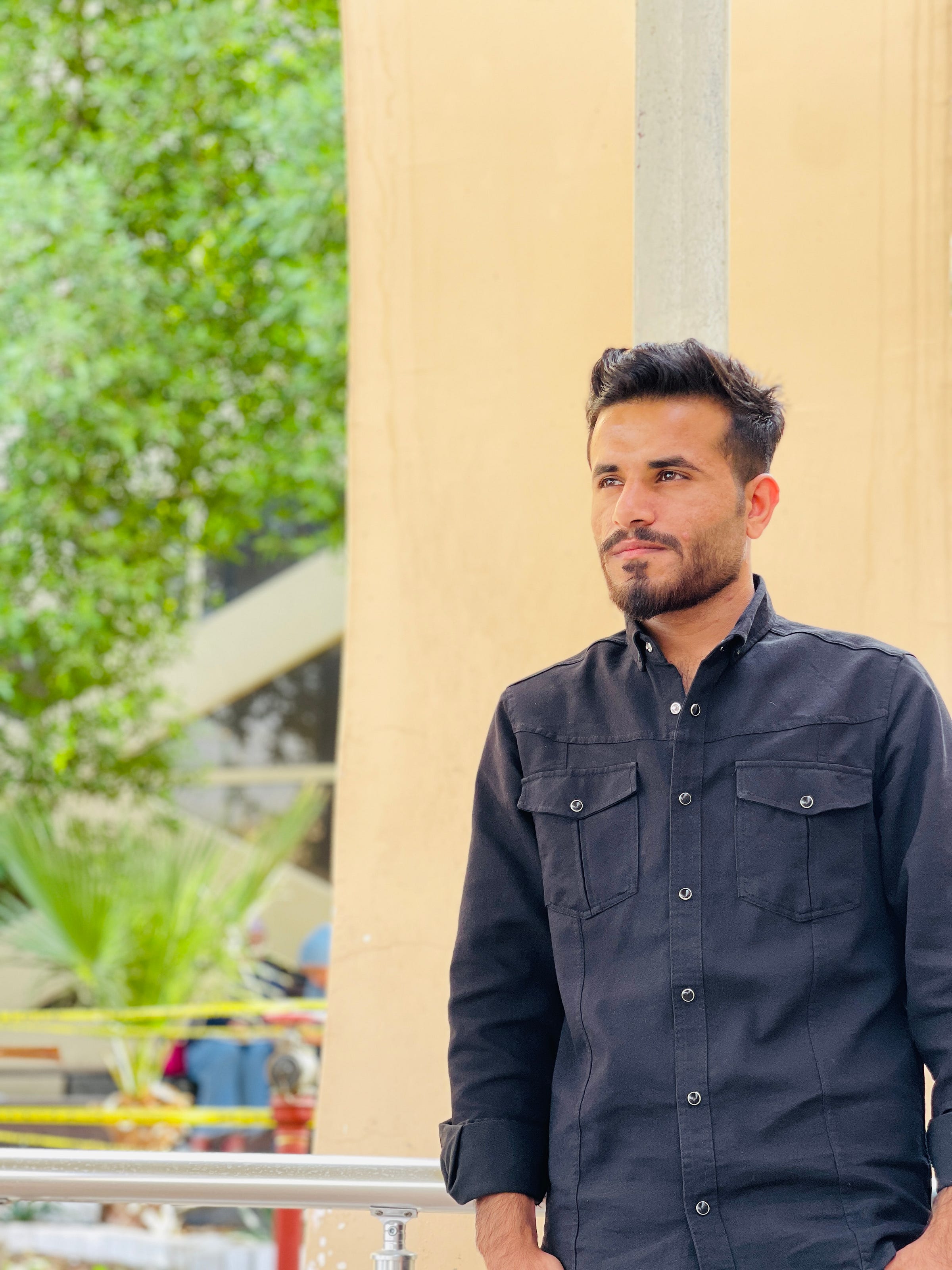 Ali Fadil – Medium