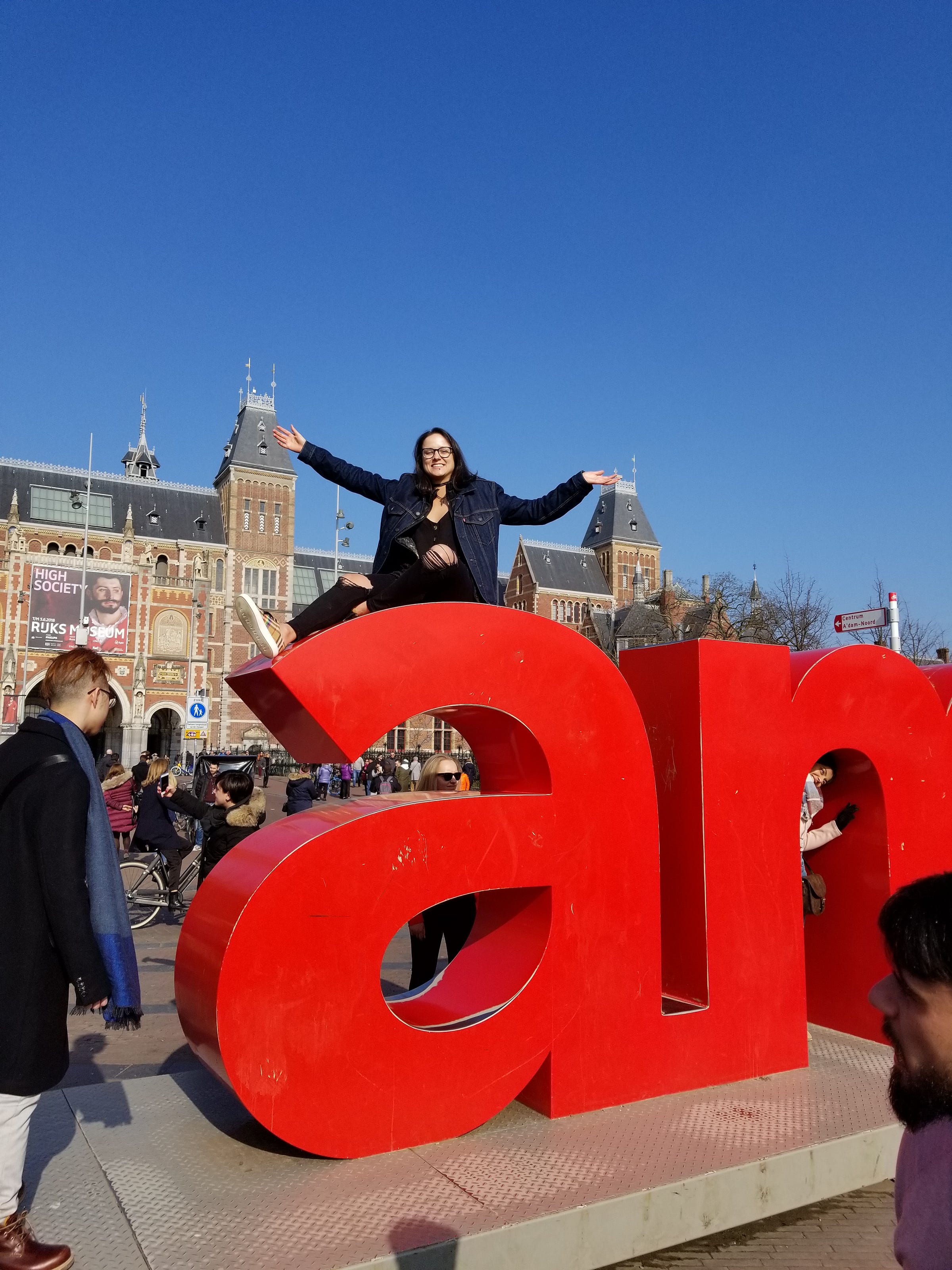 Bruna Maia – Medium