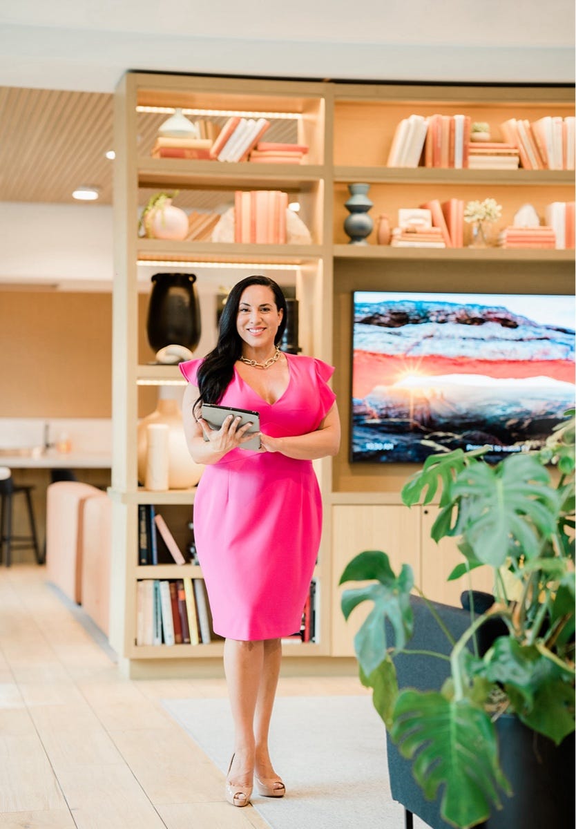 Jennifer Polito – Medium