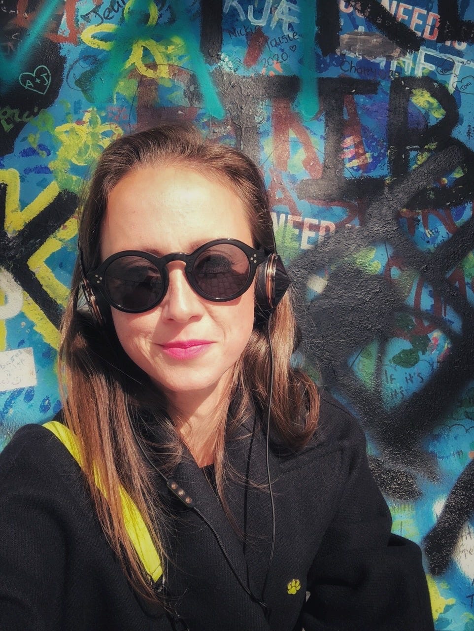 Bára / Punk.ta – Medium