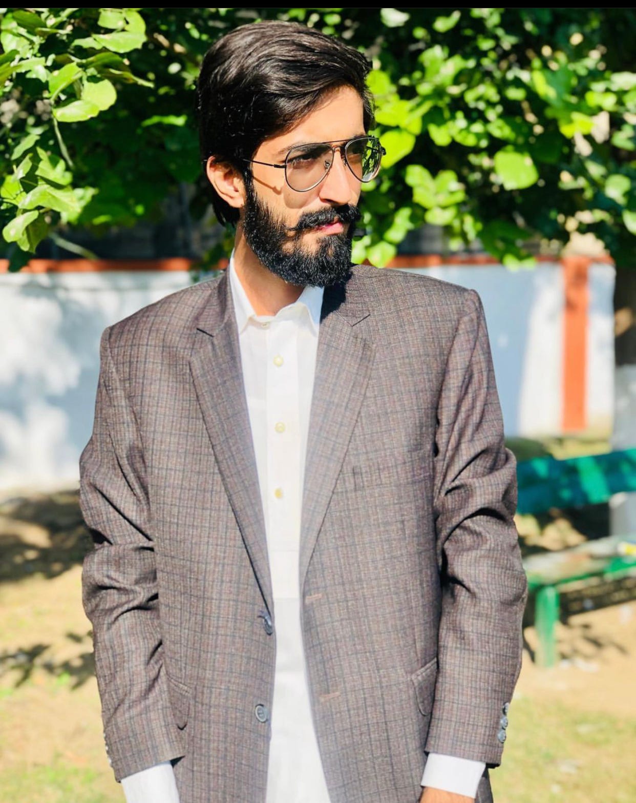 Saad Niazi – Medium