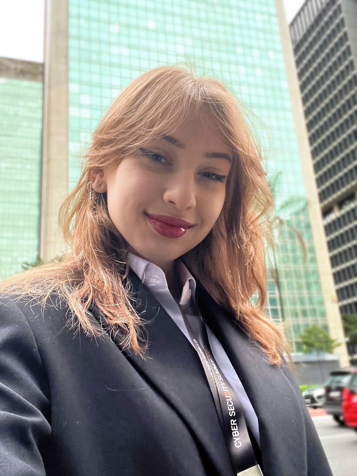 Giulia Mendes – Medium