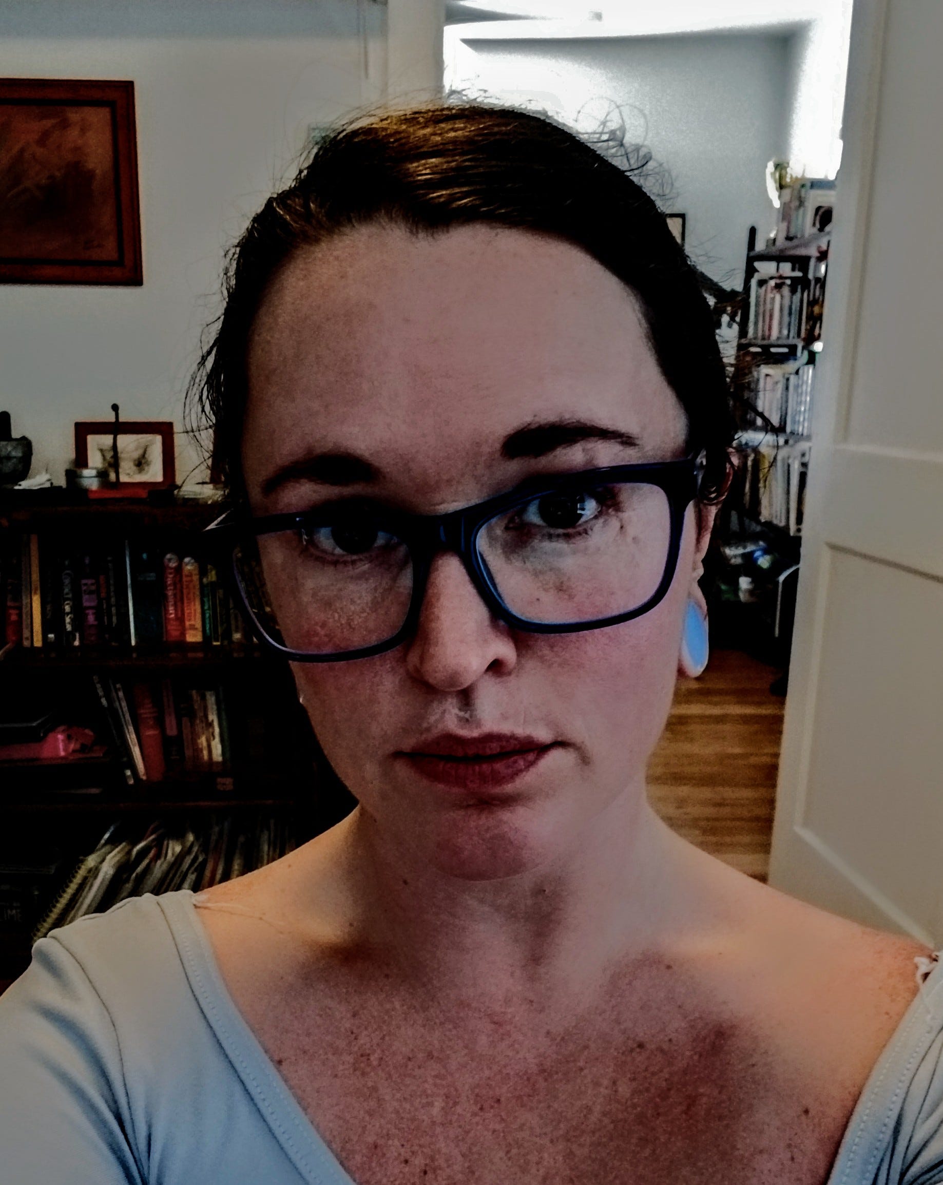 Angela Bullard – Medium