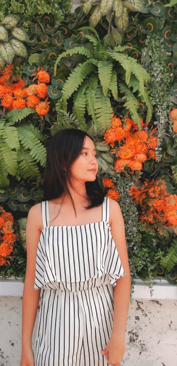 Erlinda Vania Puteri – Medium