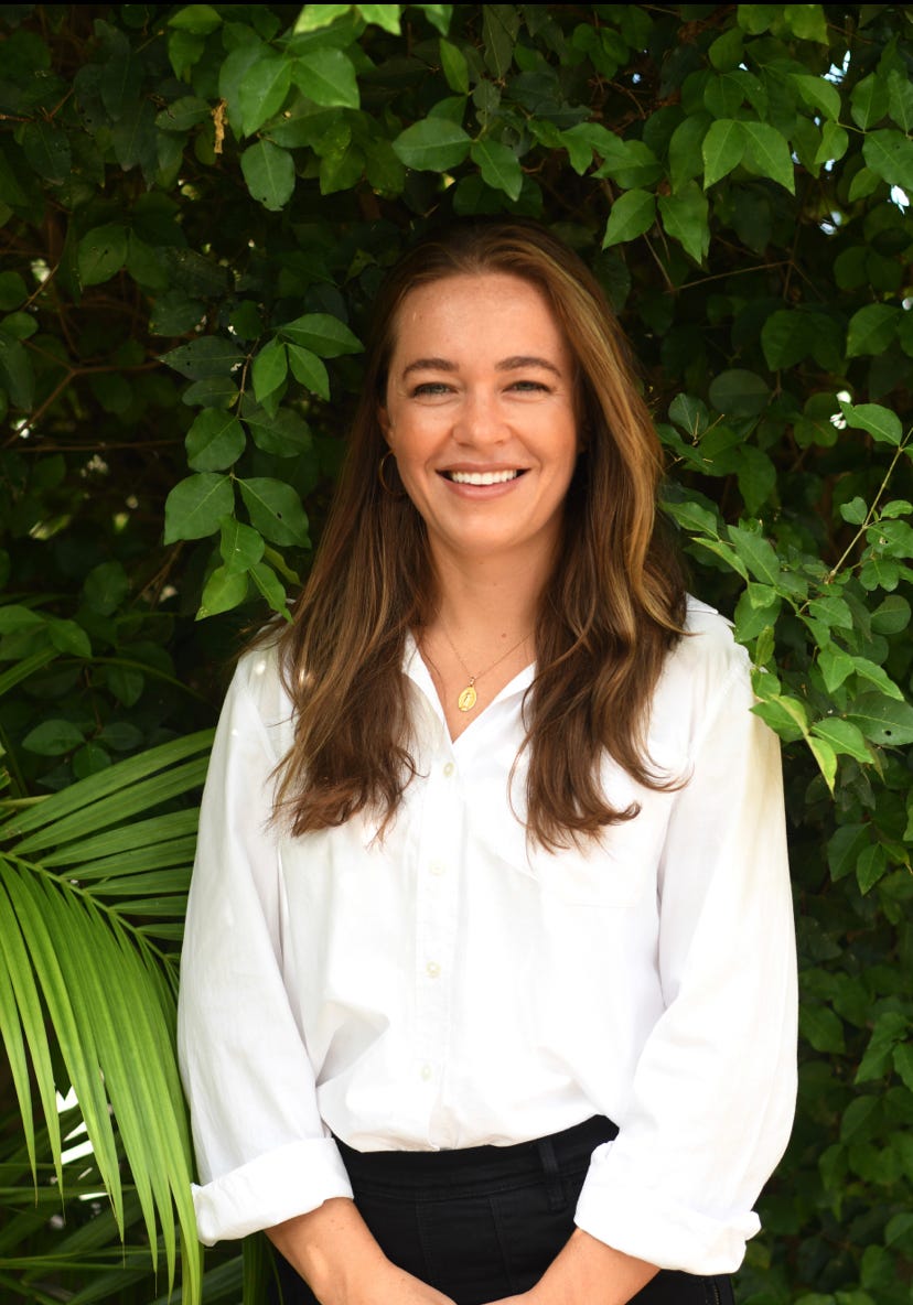 Alexa Bourne – Medium