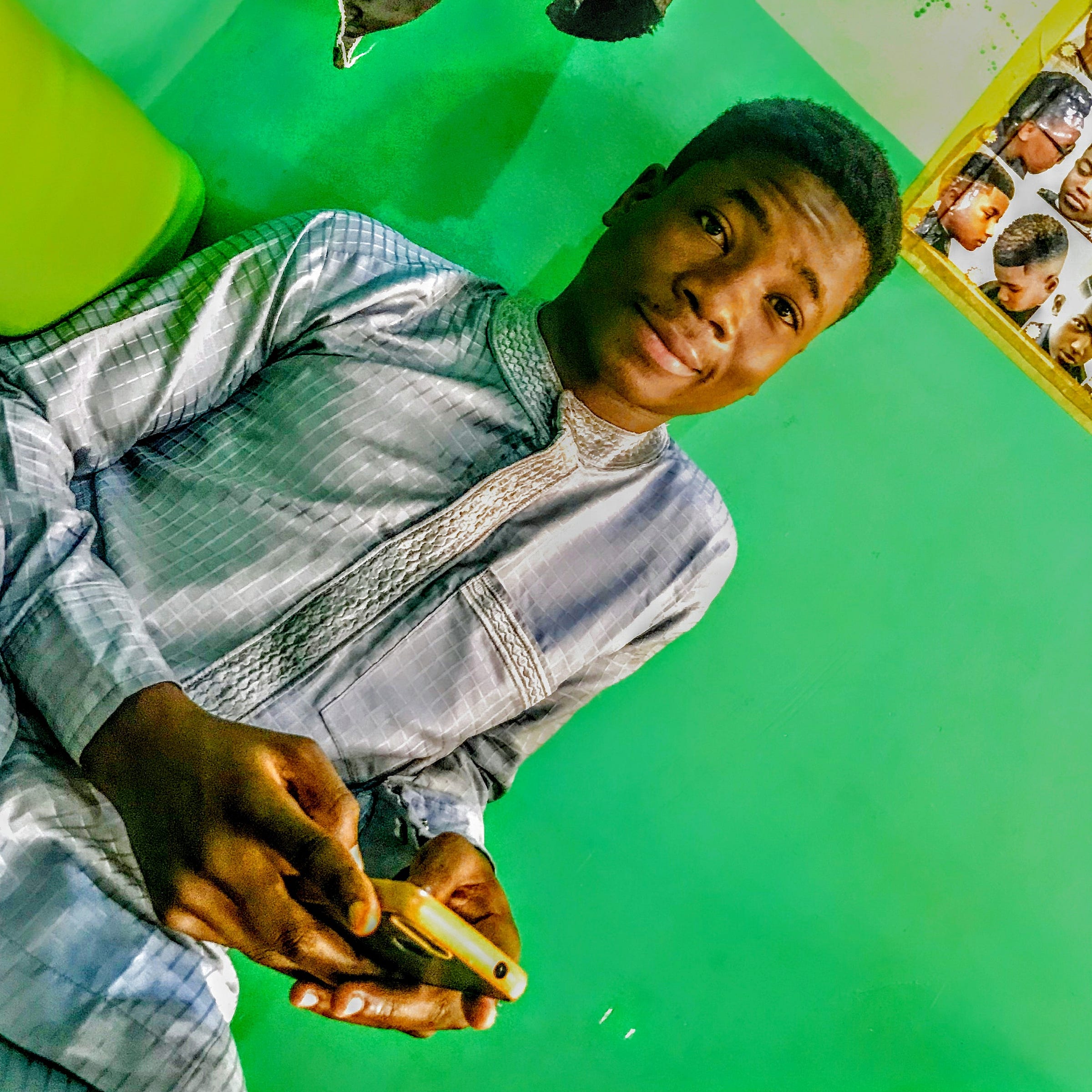 Shelf Boy – Medium
