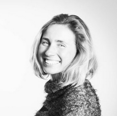 Elena Luneva – Medium