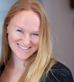 Maria Sturova – Medium