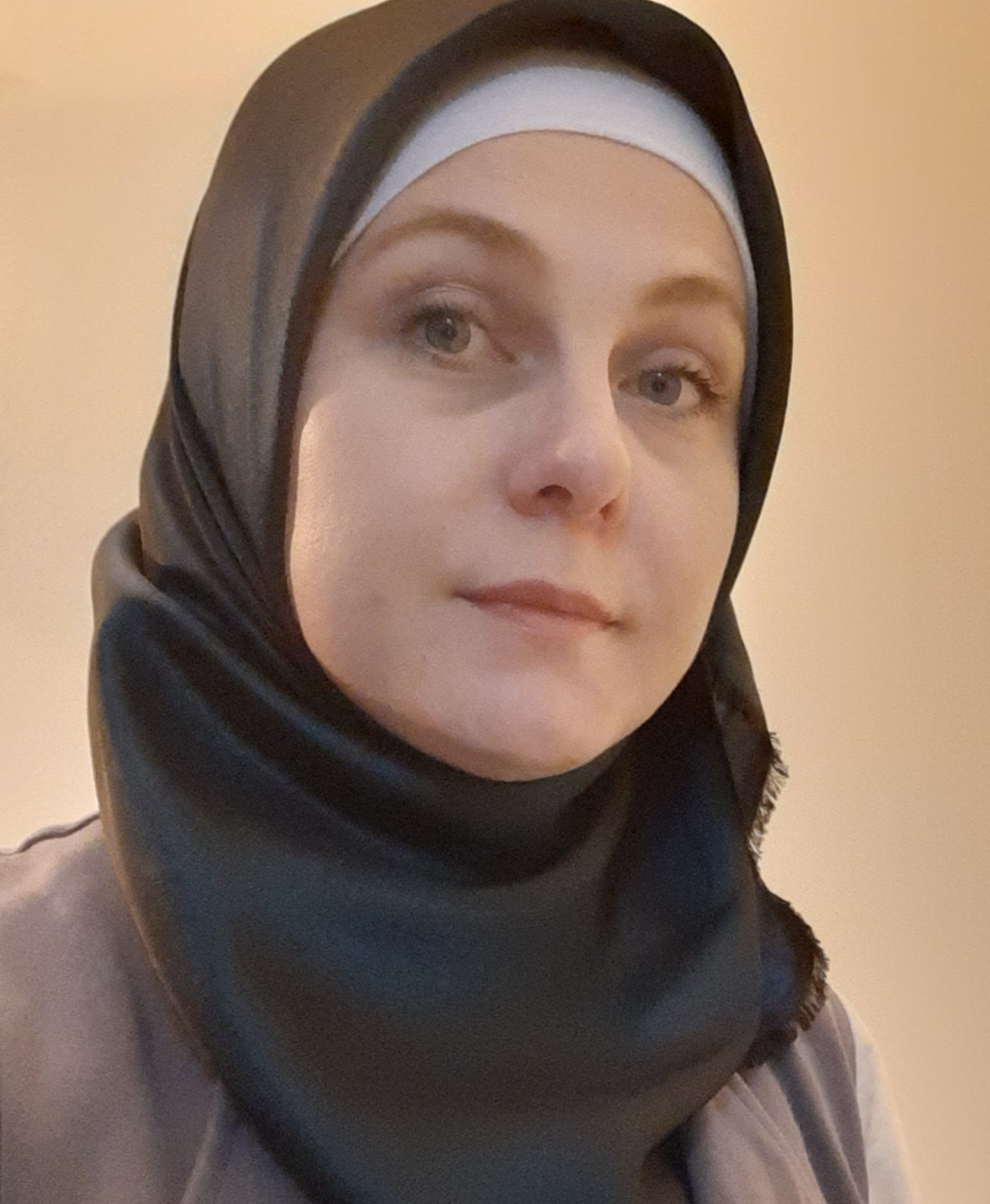 Kateryna Jzaerli – Medium