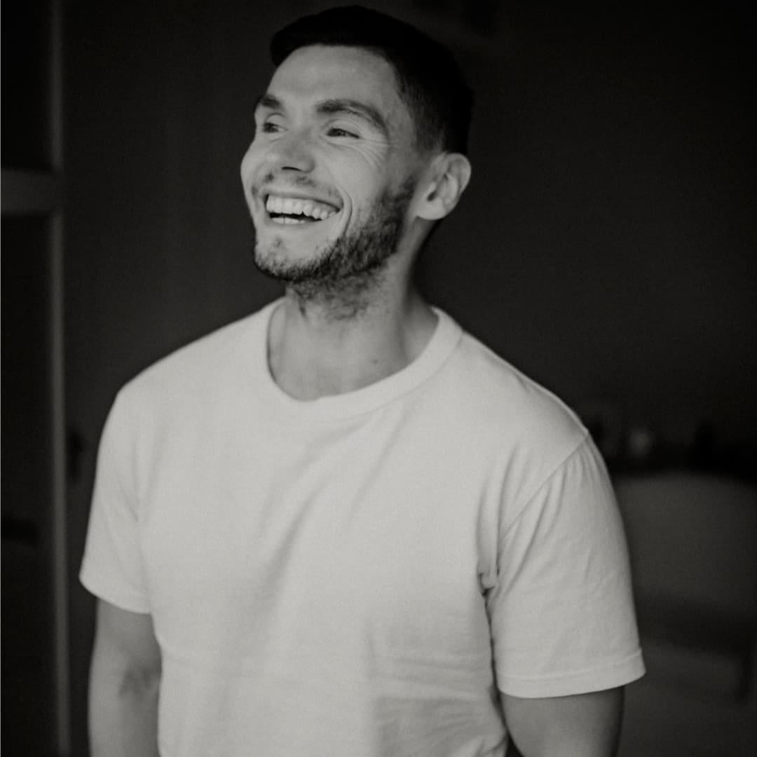 Paul Dermody – Medium