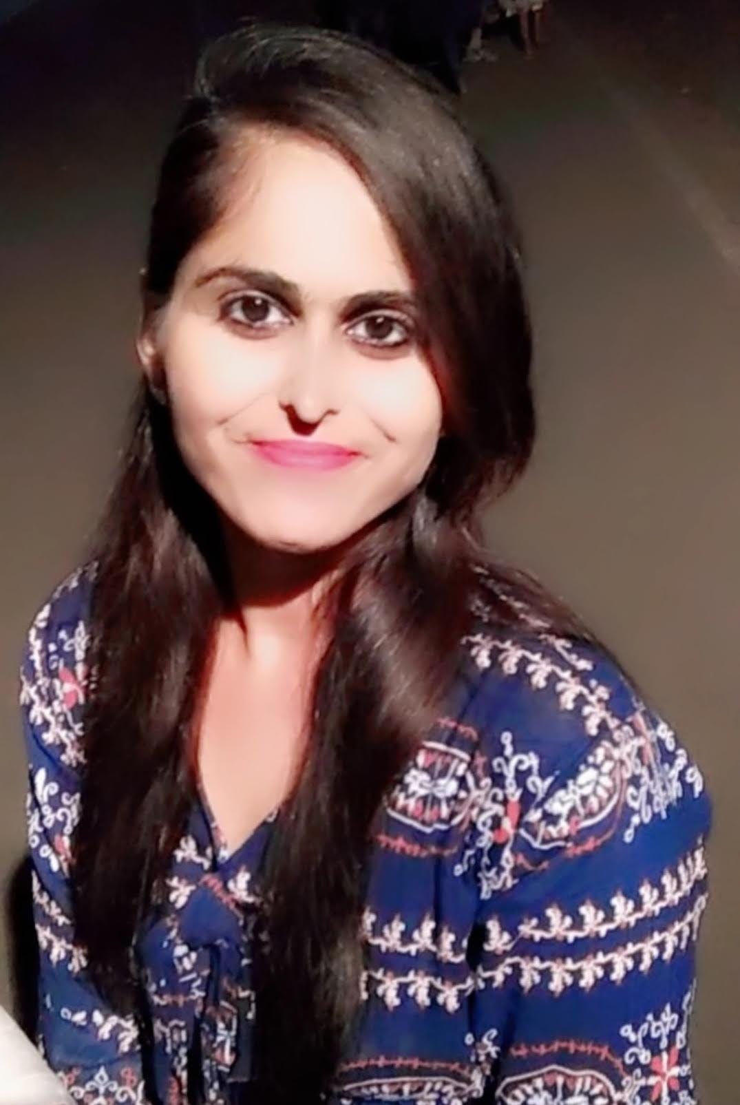 Karuna Chavan – Medium