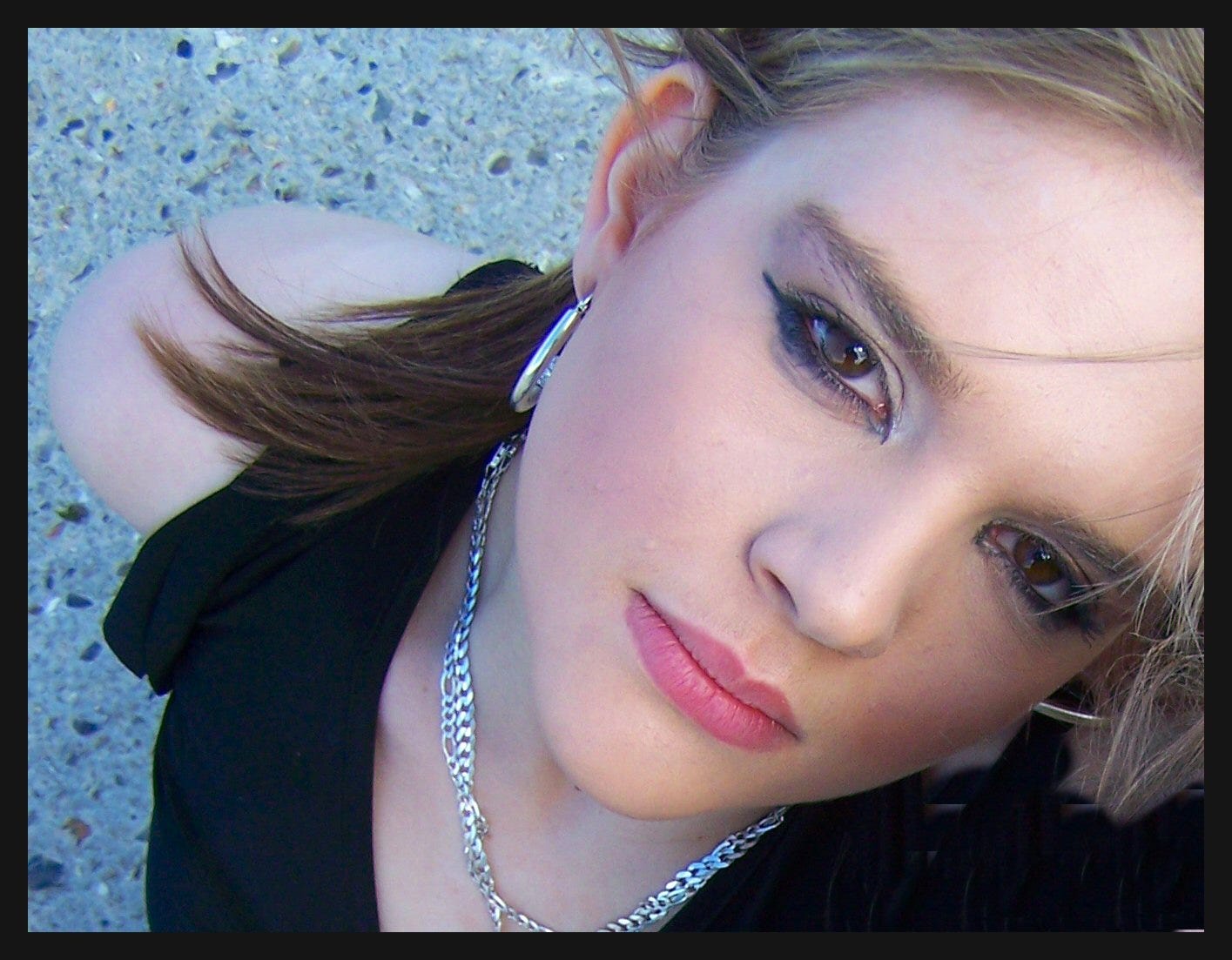 Alice rose – Medium