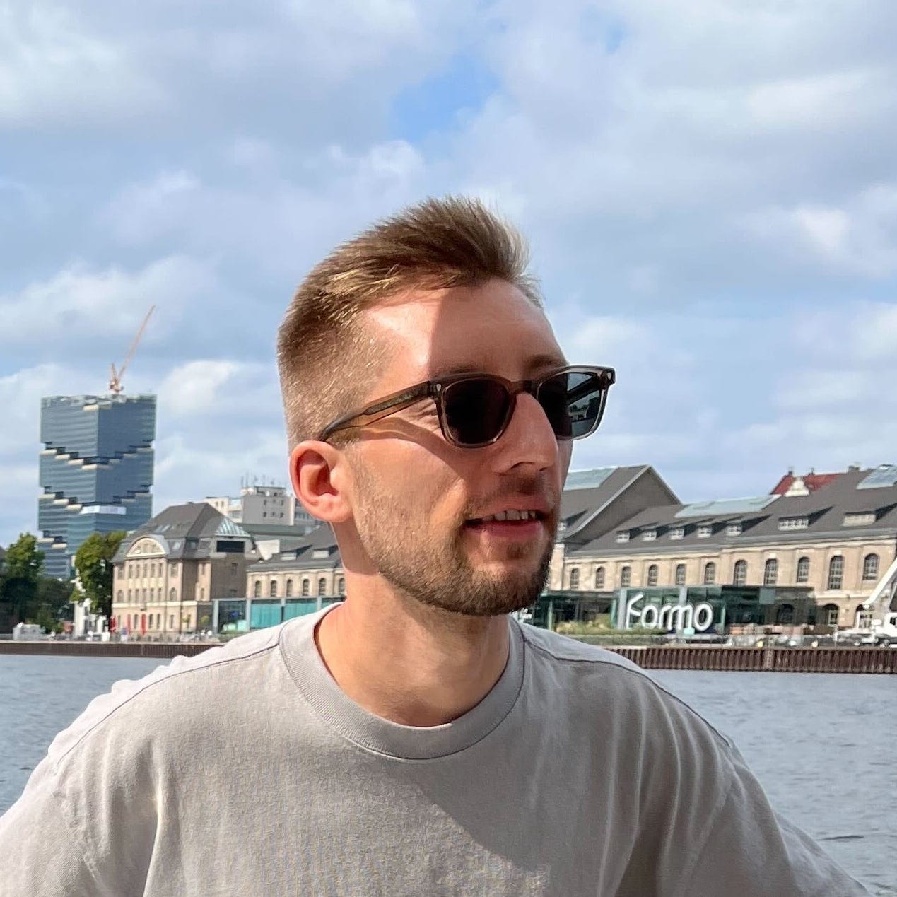 Alex Pliutau – Medium