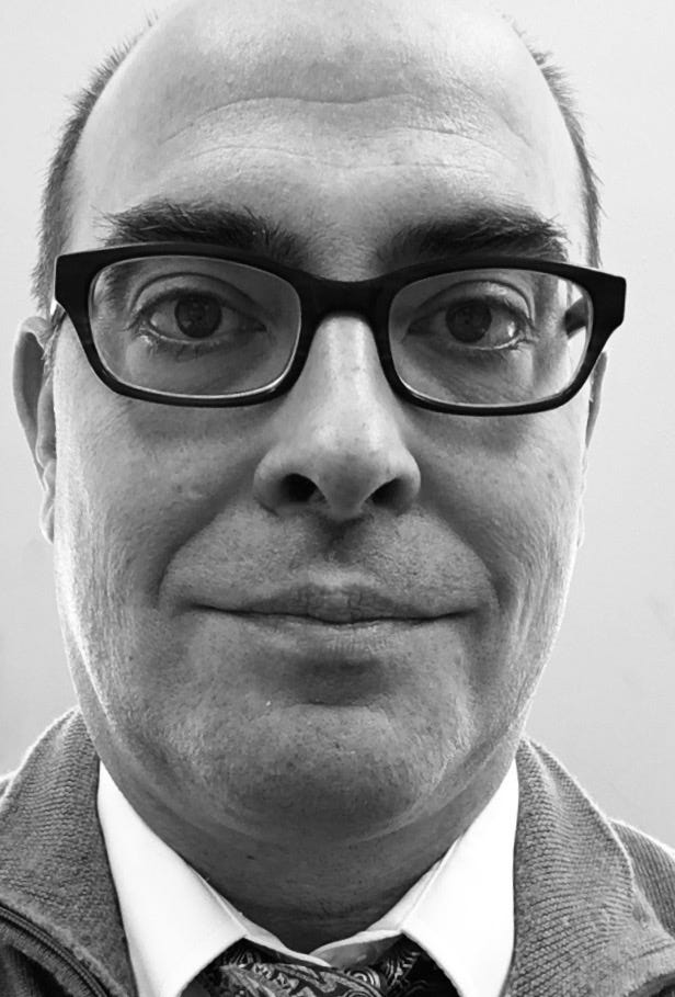 Lewis – Medium