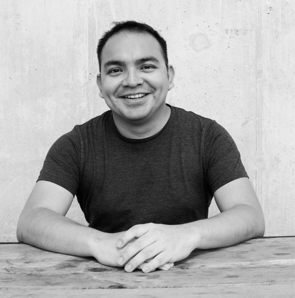 Ernesto Rodríguez – Medium