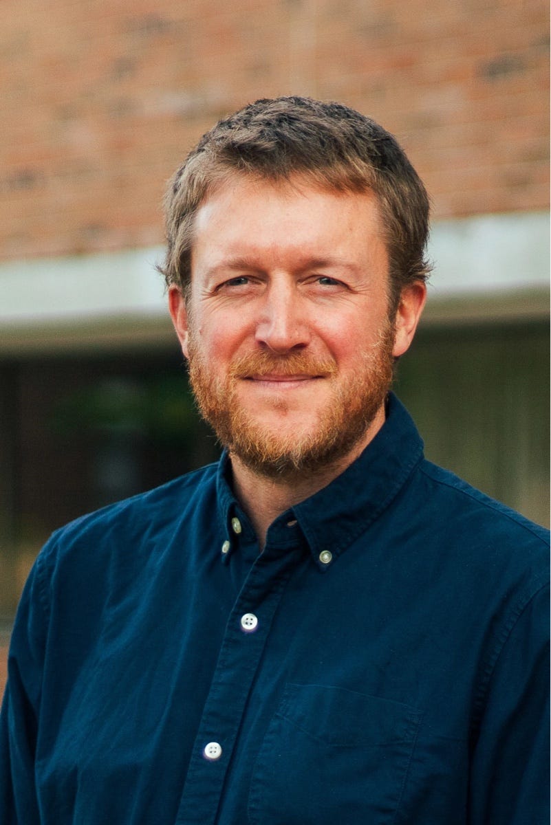 Jason Hartley – Medium