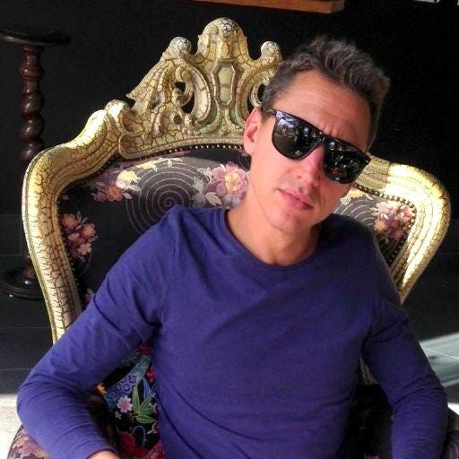 Paul Reichman – Medium