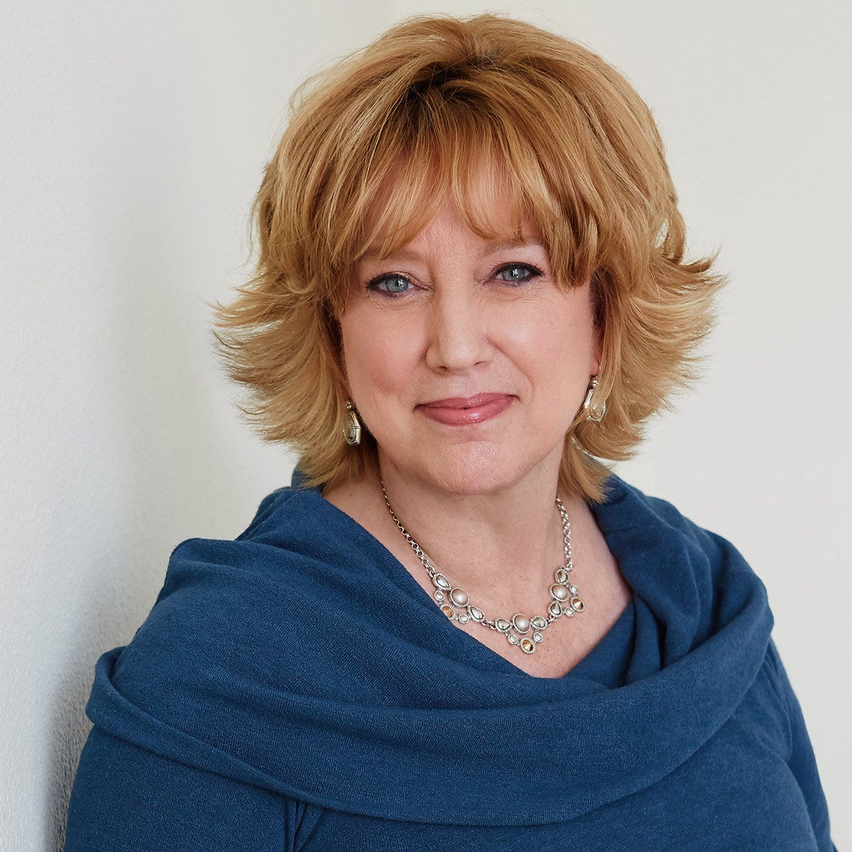 Kelly Chisholm – Medium