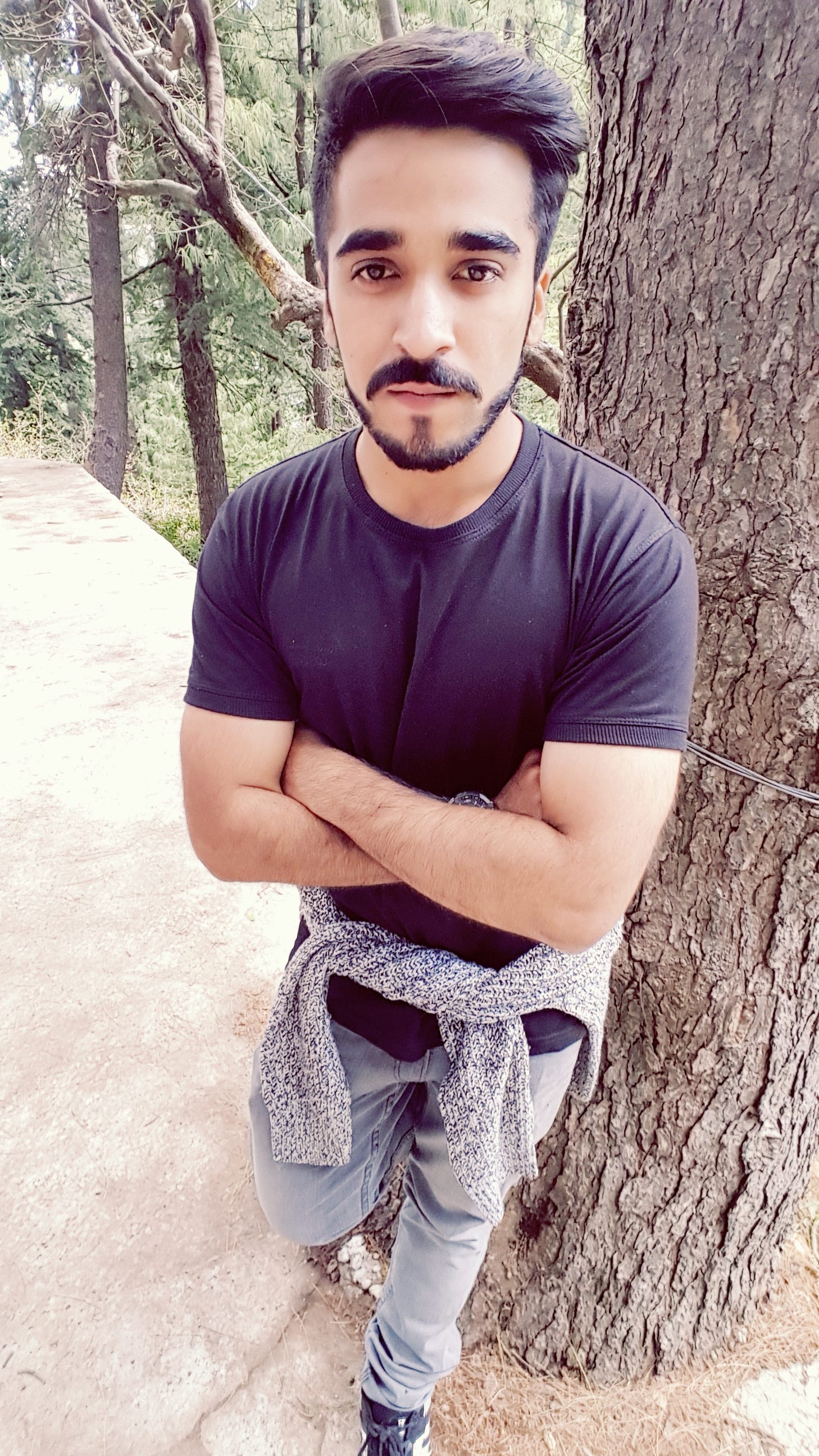 Saad Mansoor – Medium