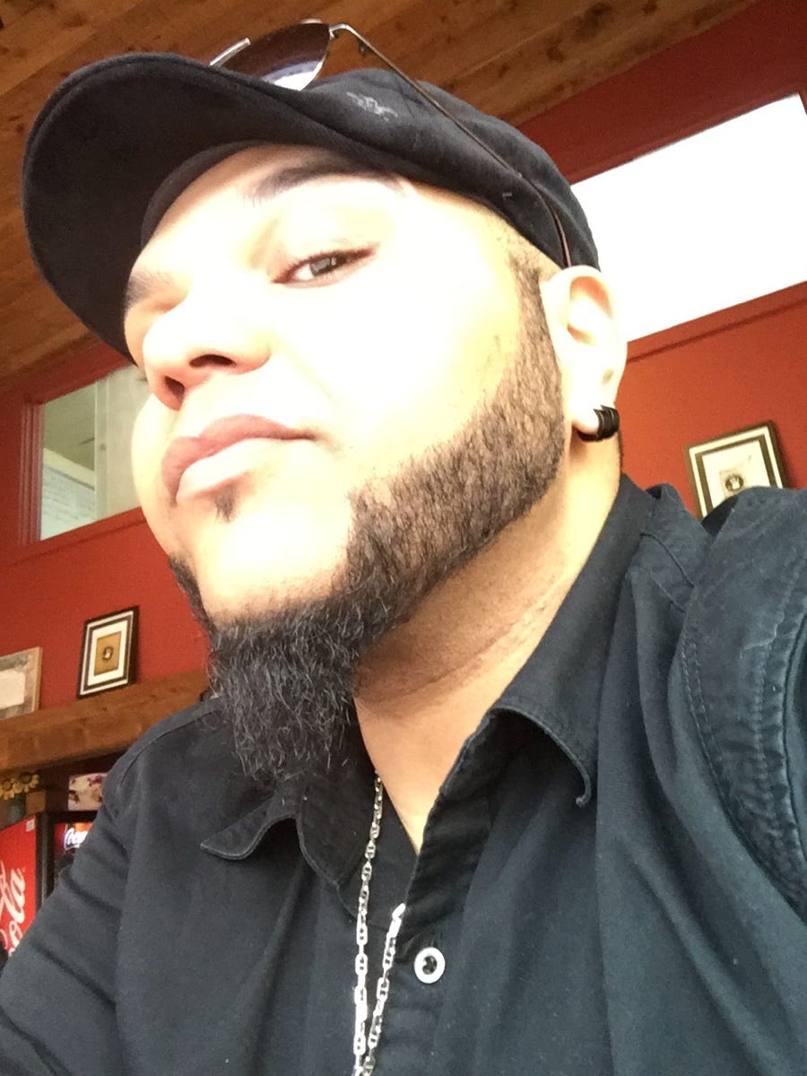 Sam Amado – Medium