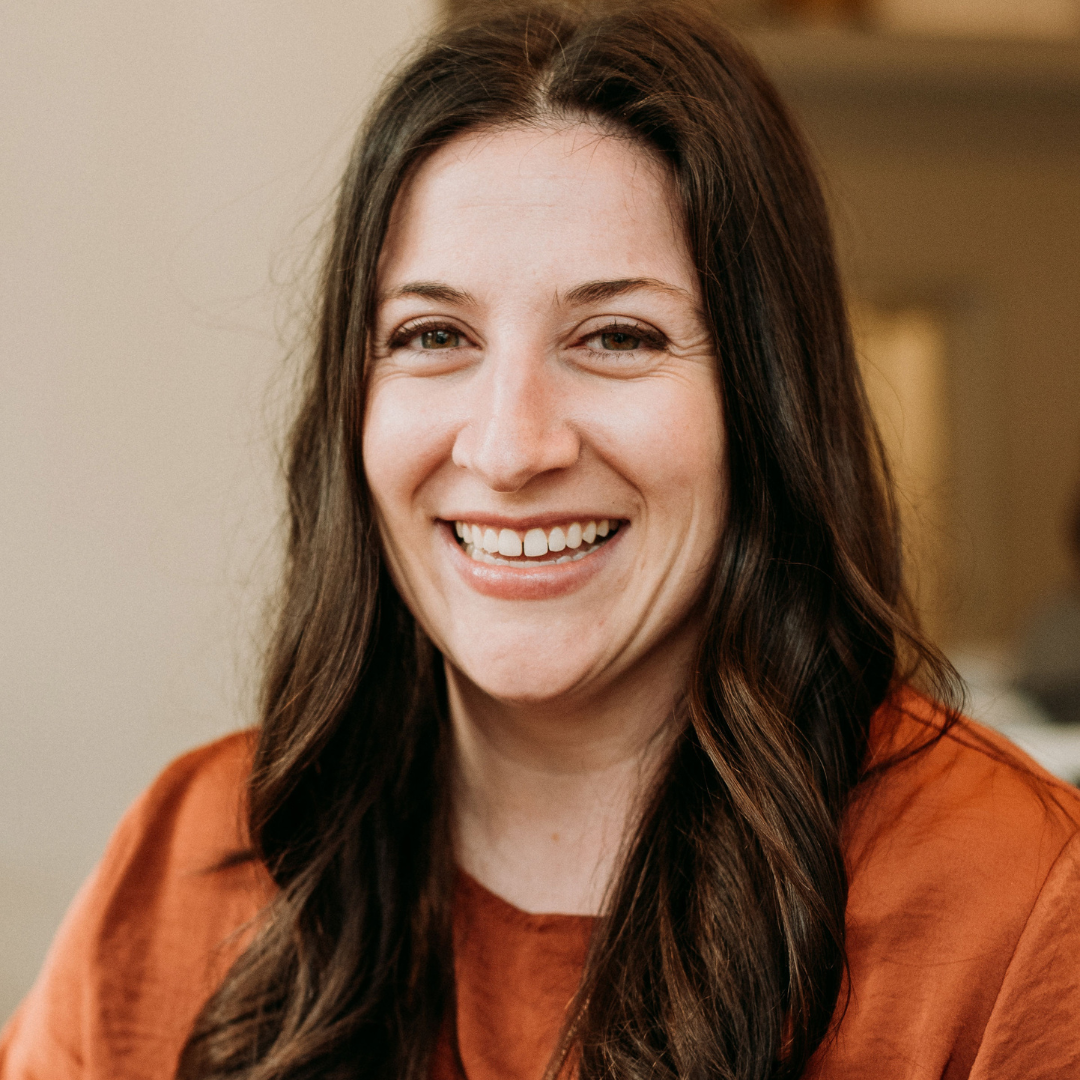 Katie Kurtz – Medium