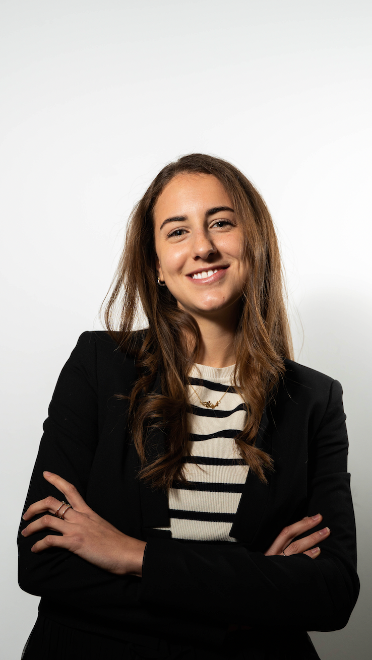 Maya Ayed – Medium