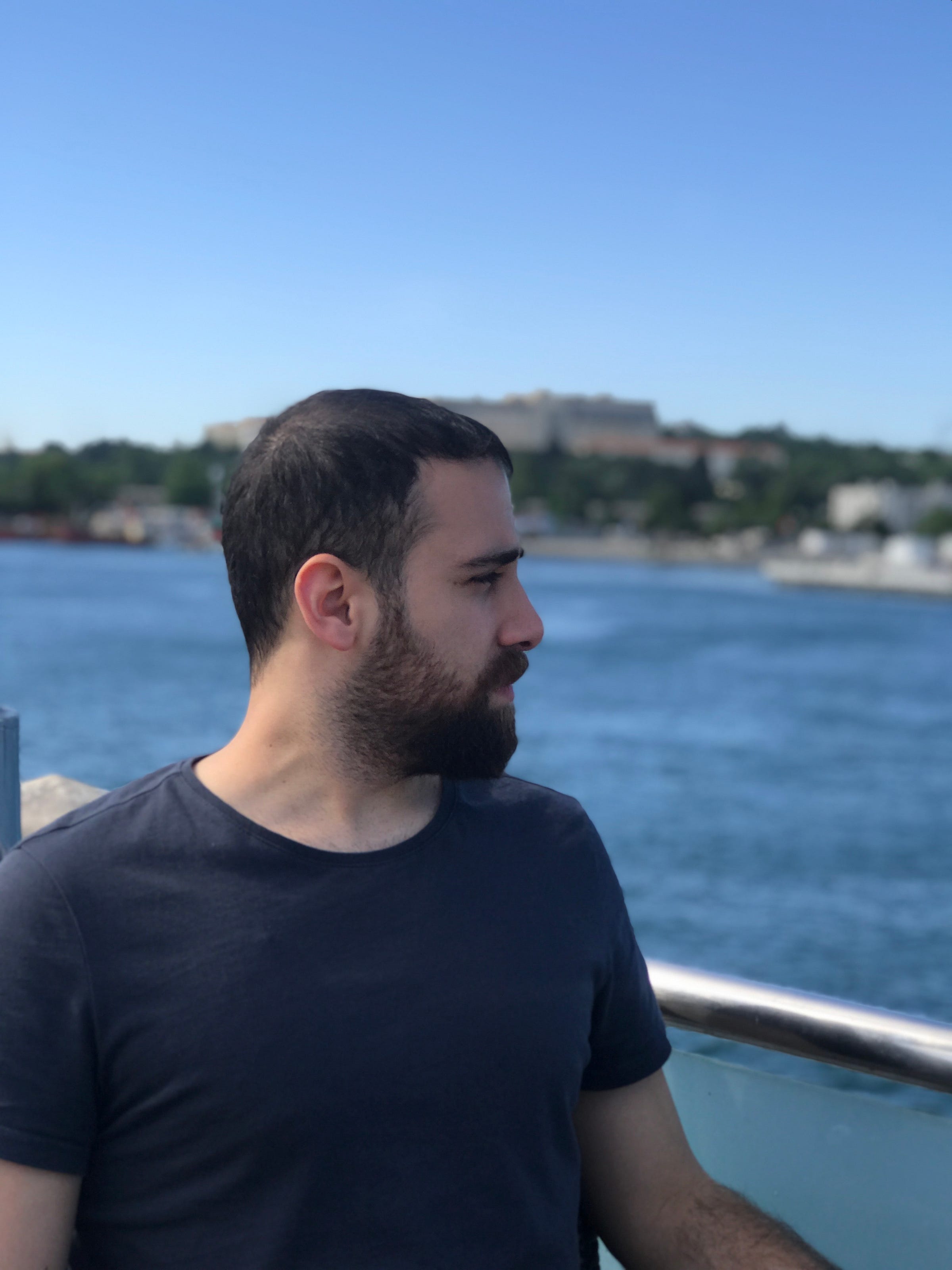 Artun Öz – Medium