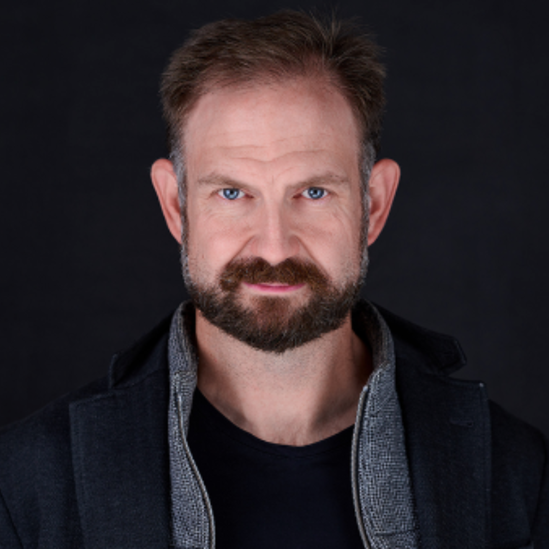 Matt Symes – Medium