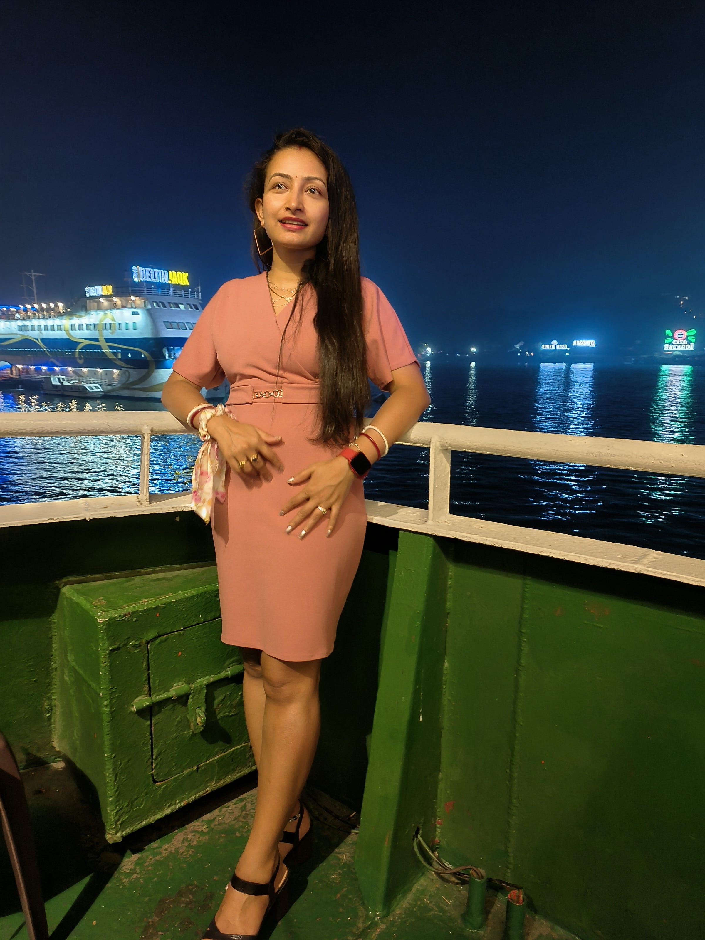 Pooja Das – Medium