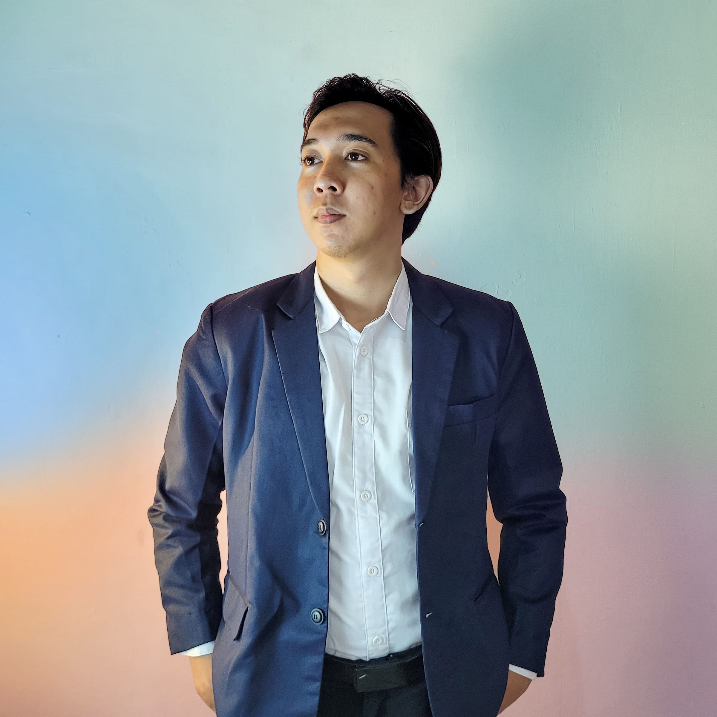 Jordan Elang – Medium