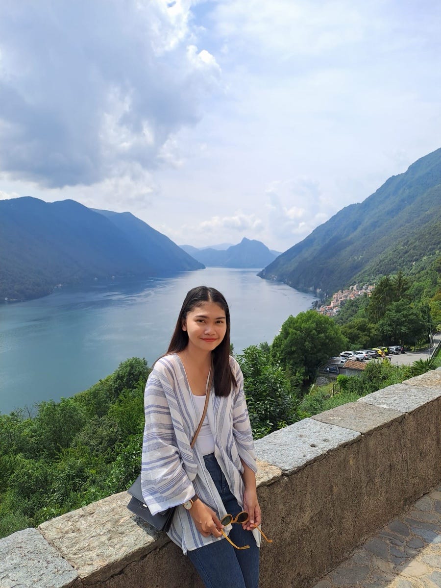 Eleonora Hana – Medium