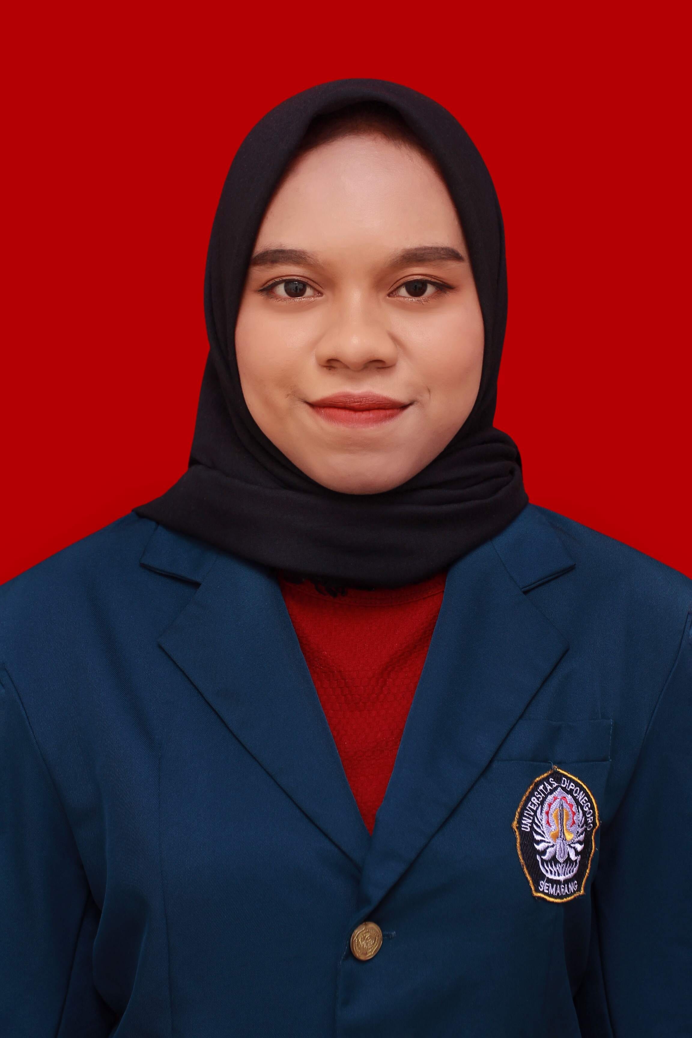 Nela Najwa Hilalia – Medium