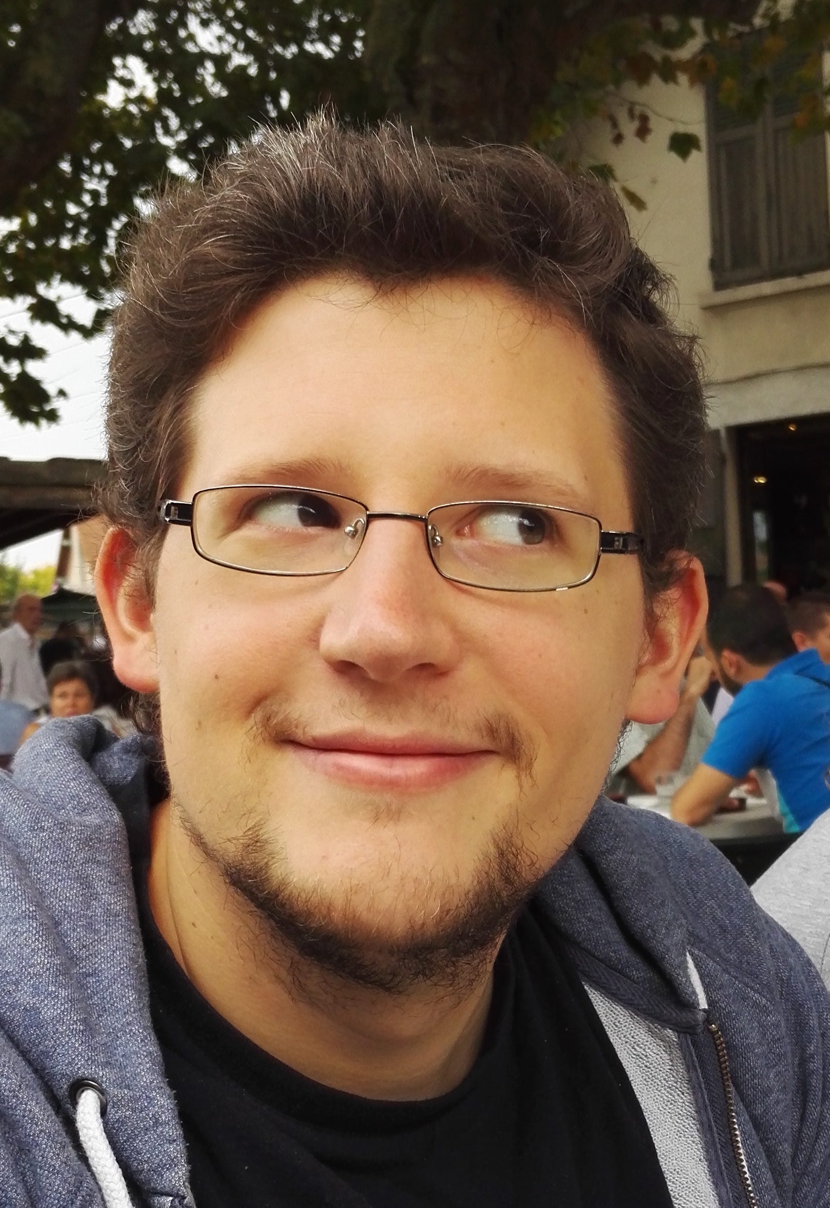 Klemen Sever – Medium