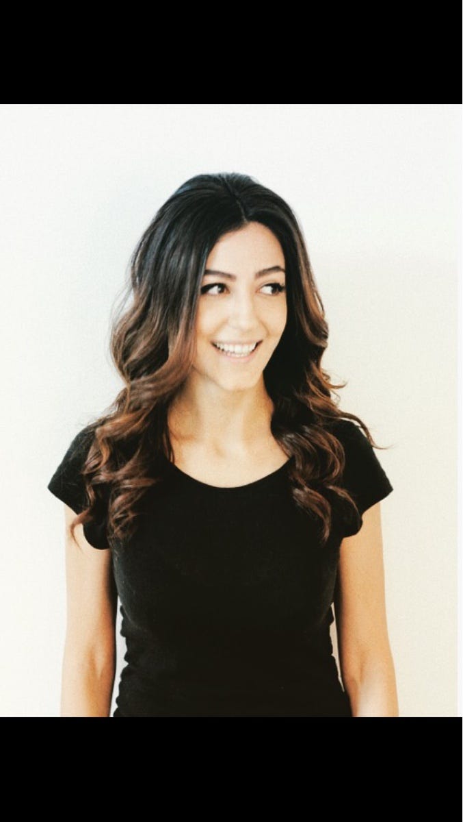 Maryam Mobini – Medium