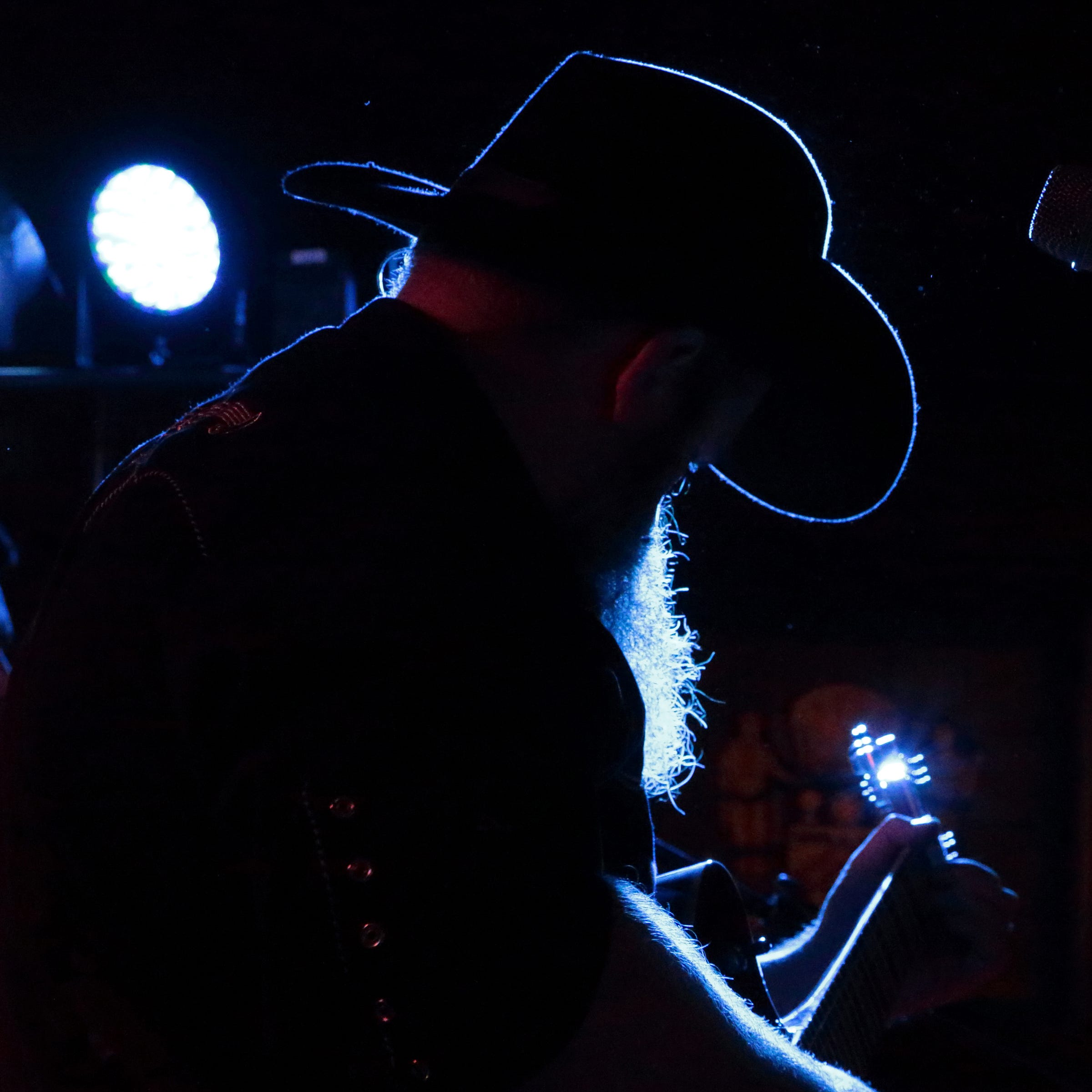 Sean Ryder – Medium