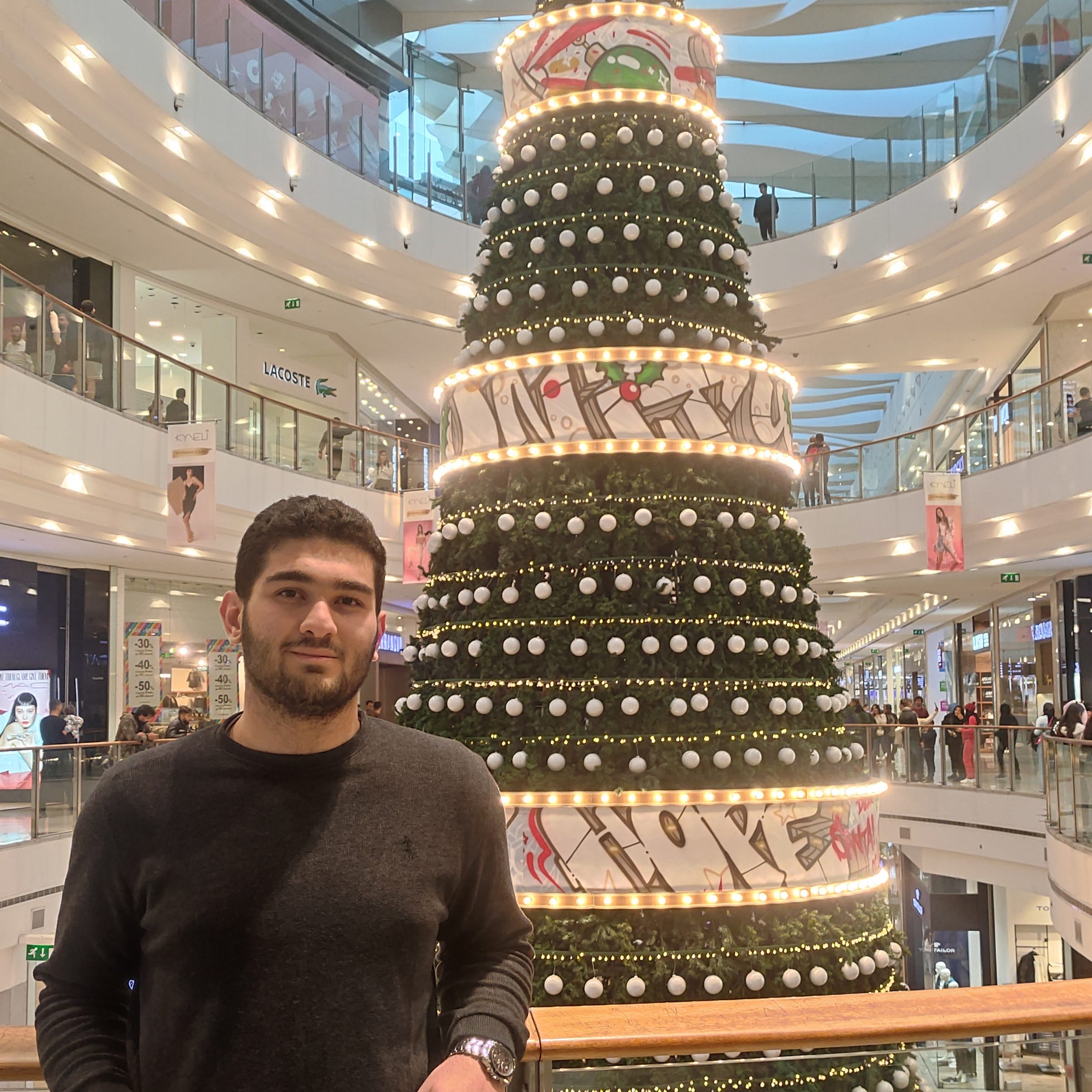 Ali Hamadi – Medium