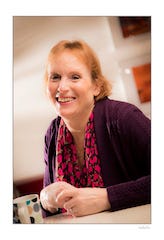 Stephanie Longden – Medium
