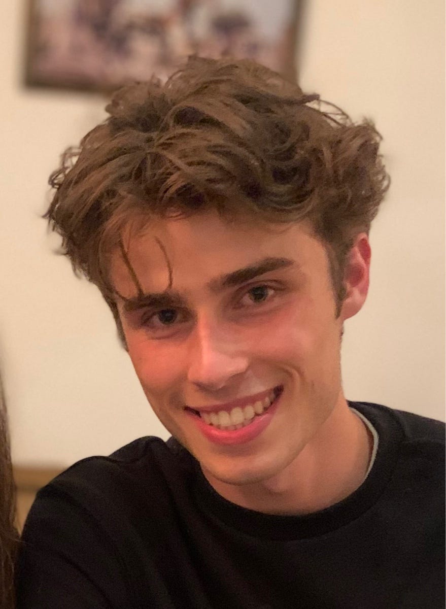 Nick Lucking – Medium