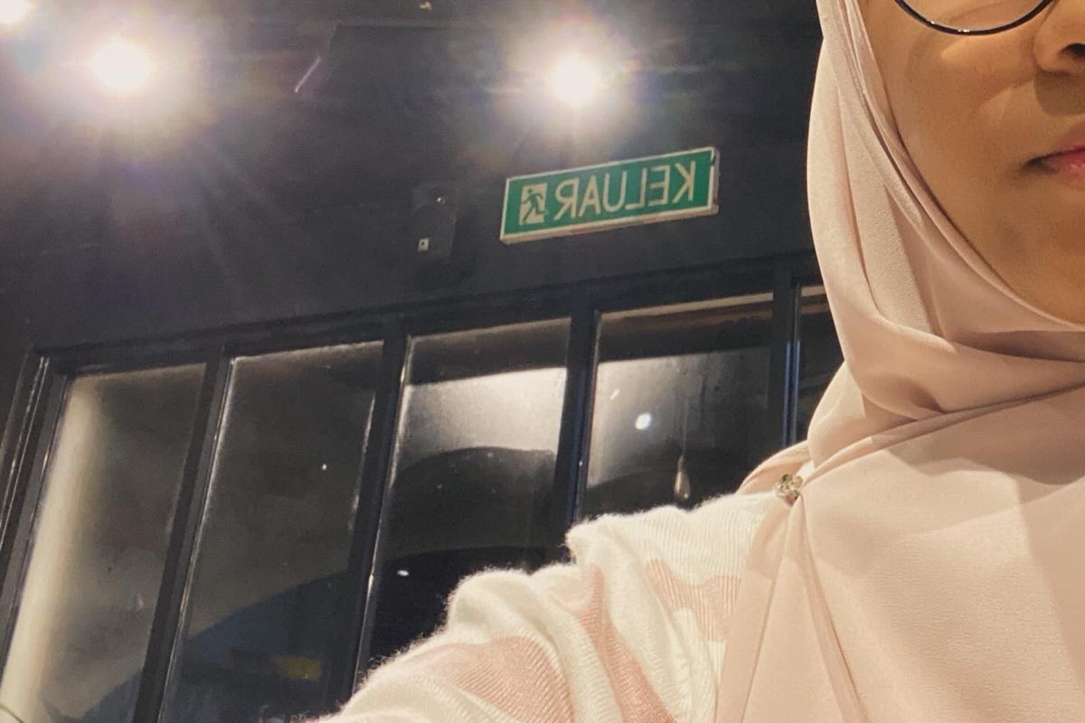 farisha afrina – Medium