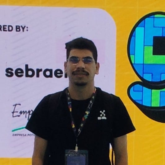 Eduardo Bezerra – Medium