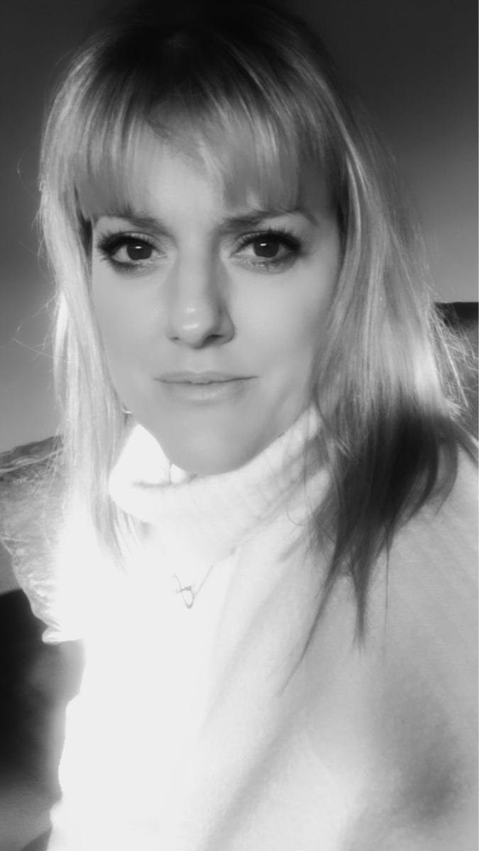 Claire Callaway – Medium