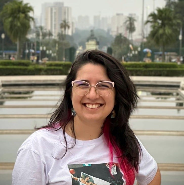 Helena Kayla Lange Andrighe – Medium