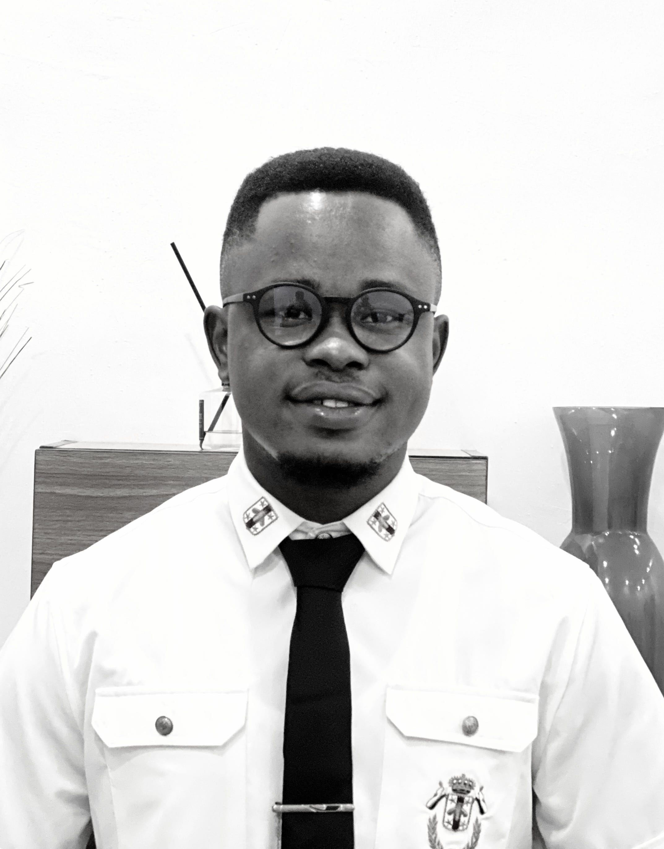 Emmanuel Omemgboji – Medium