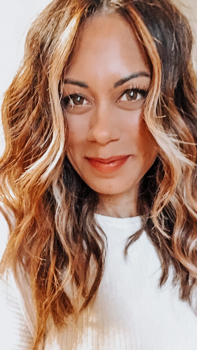 About – Shawna Razon – Medium