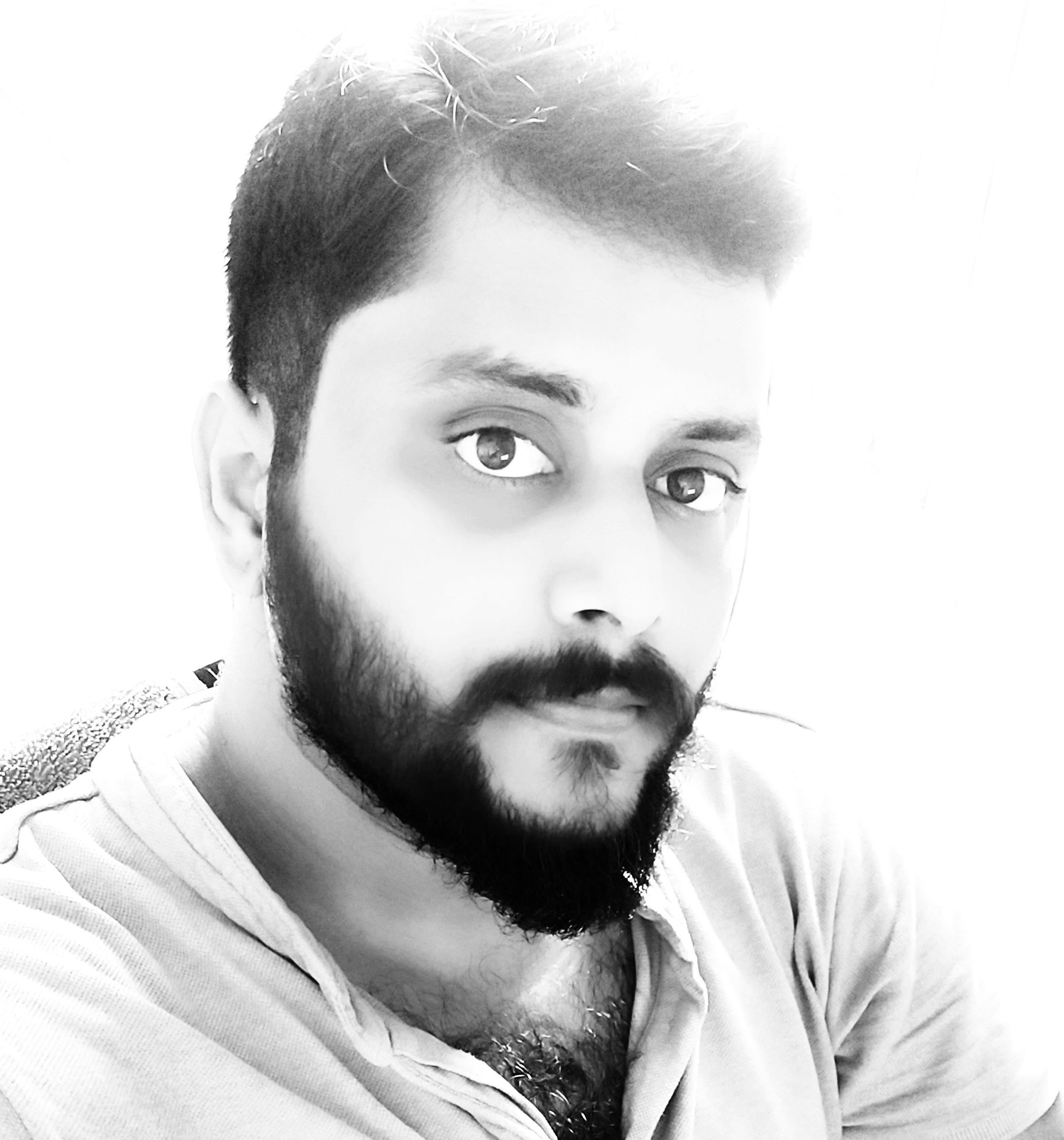 Yuvaraj Ravichandran – Medium