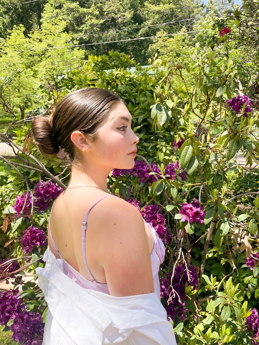 Athena Maniatis – Medium