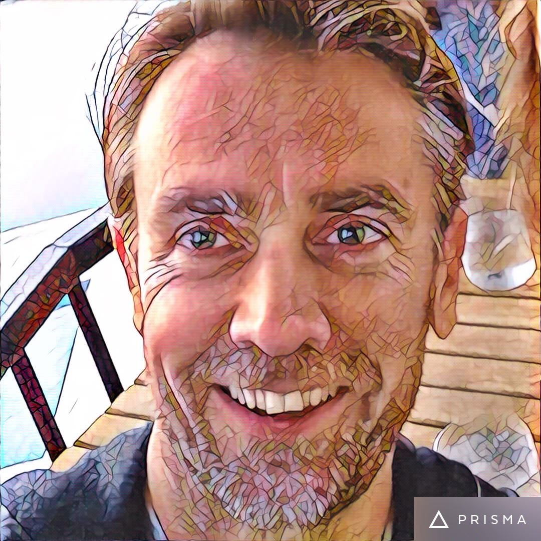 Alex Moss – Medium