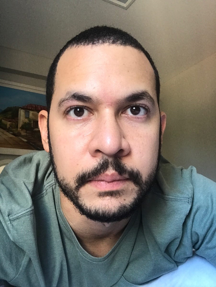 Felipe Pietro – Medium