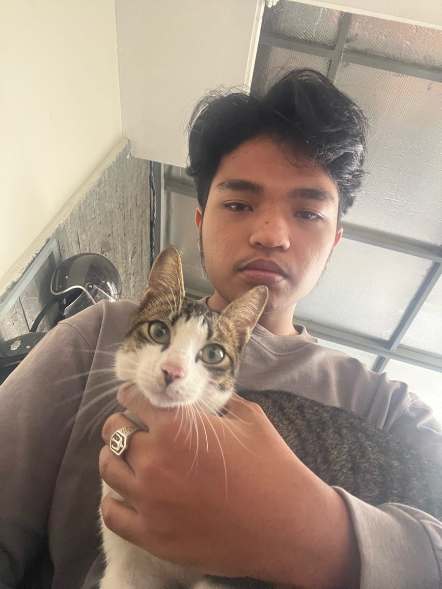 Samuel Simanjuntak – Medium