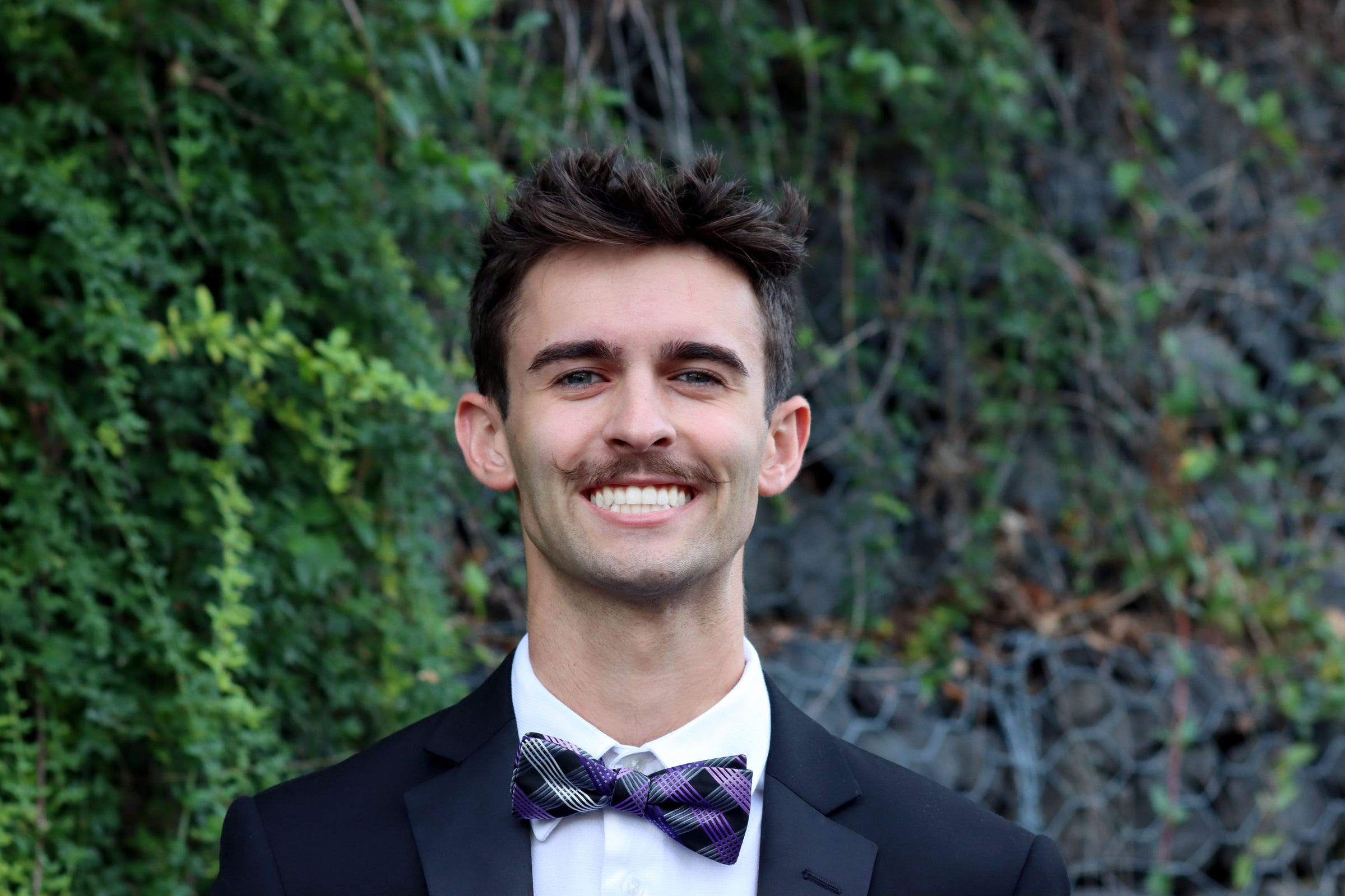 Alex Pallen – Medium